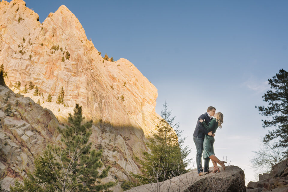 Elizabeth + Brett | Boulder Mountain Engagement Photos - Denver Wedding ...